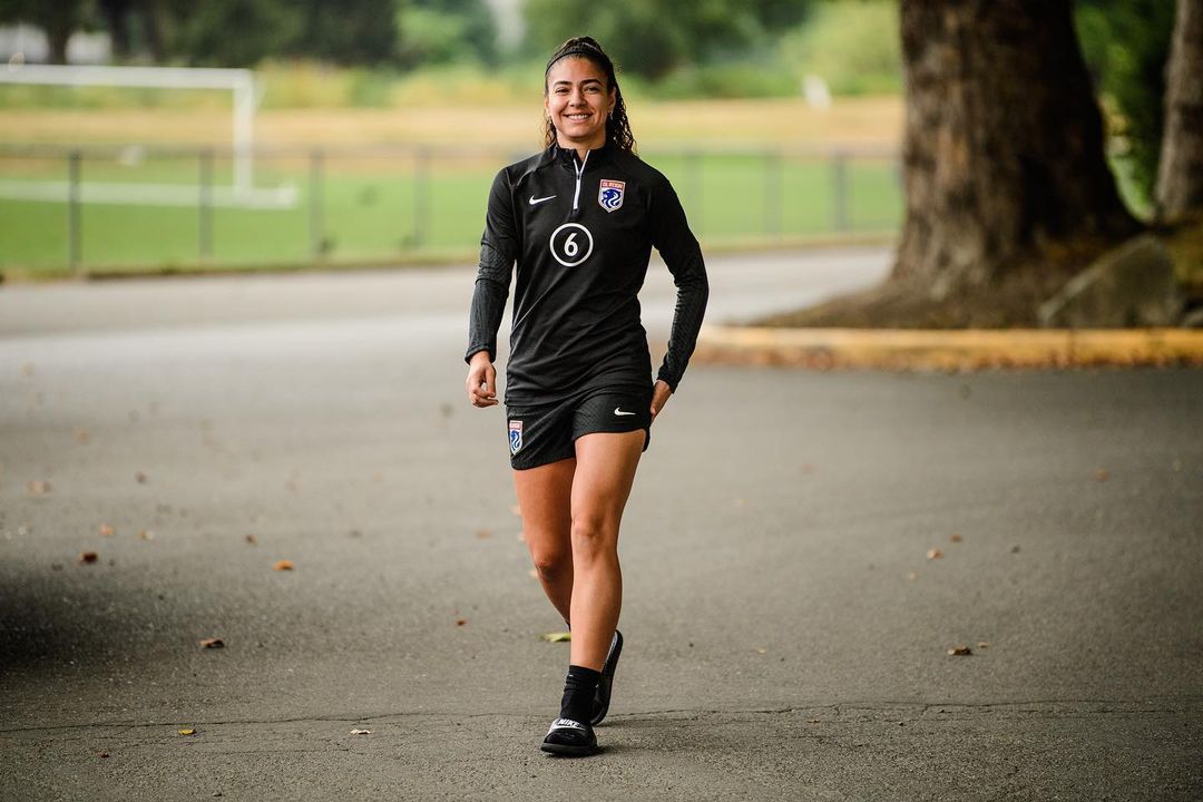 Às vésperas da final da NWSL, brasileira Angelina vive expectativa de ...