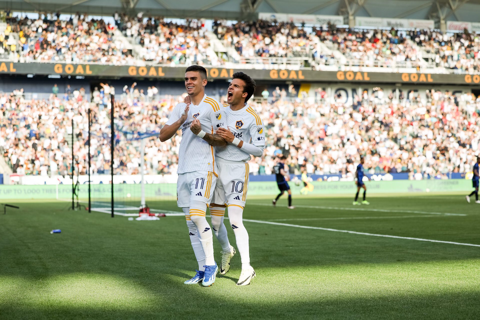 Gabriel Pec: Seis meses de sucesso no Los Angeles Galaxy - Entrevista ...